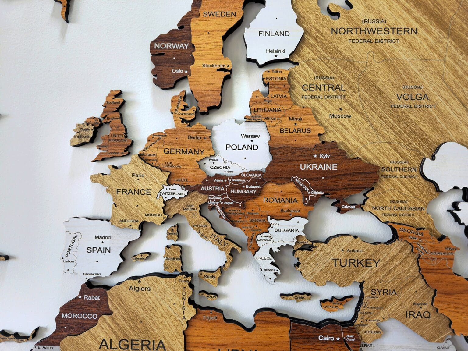 Bản Đồ Thế Giới Bằng Gỗ 3D - Mix 4 màu (Butter) - Woodencore