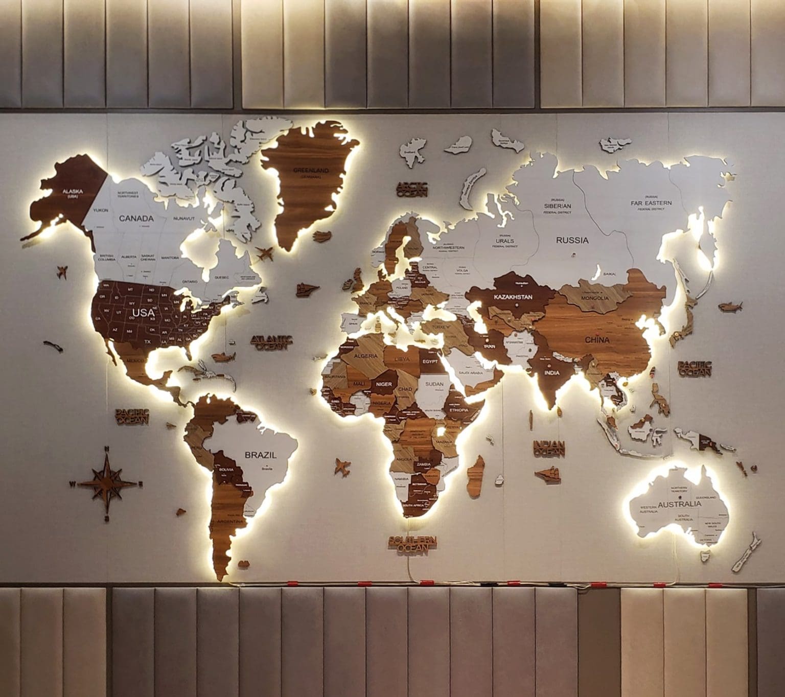 Bản Đồ Việt Nam Bằng Gỗ 3D - Mix 6 màu - Flower (có tỉnh lỵ, sân bay ...